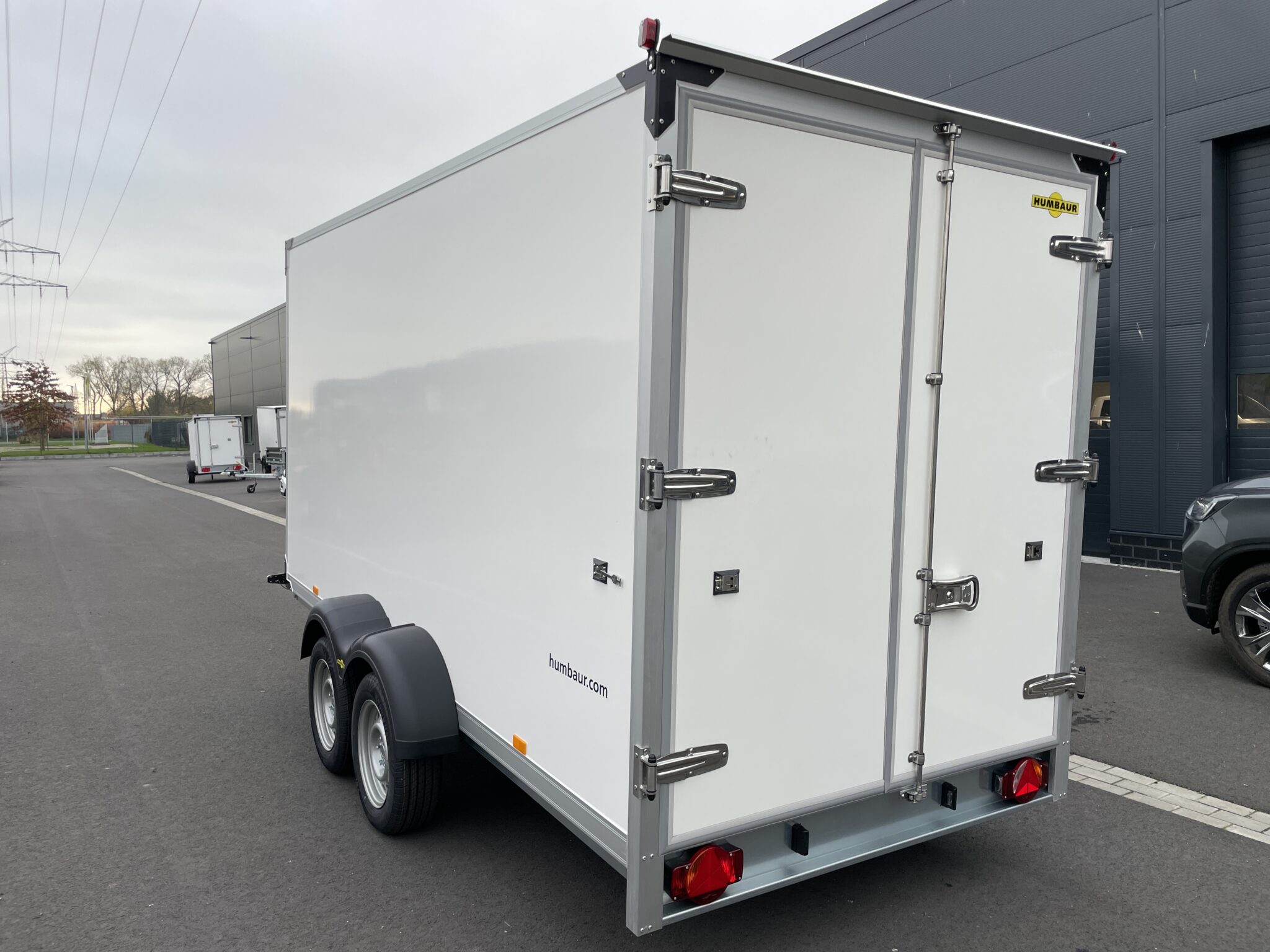 Humbaur HK 254018-20P 2500 kg Tandem Kofferanhänger PKW Anhänger